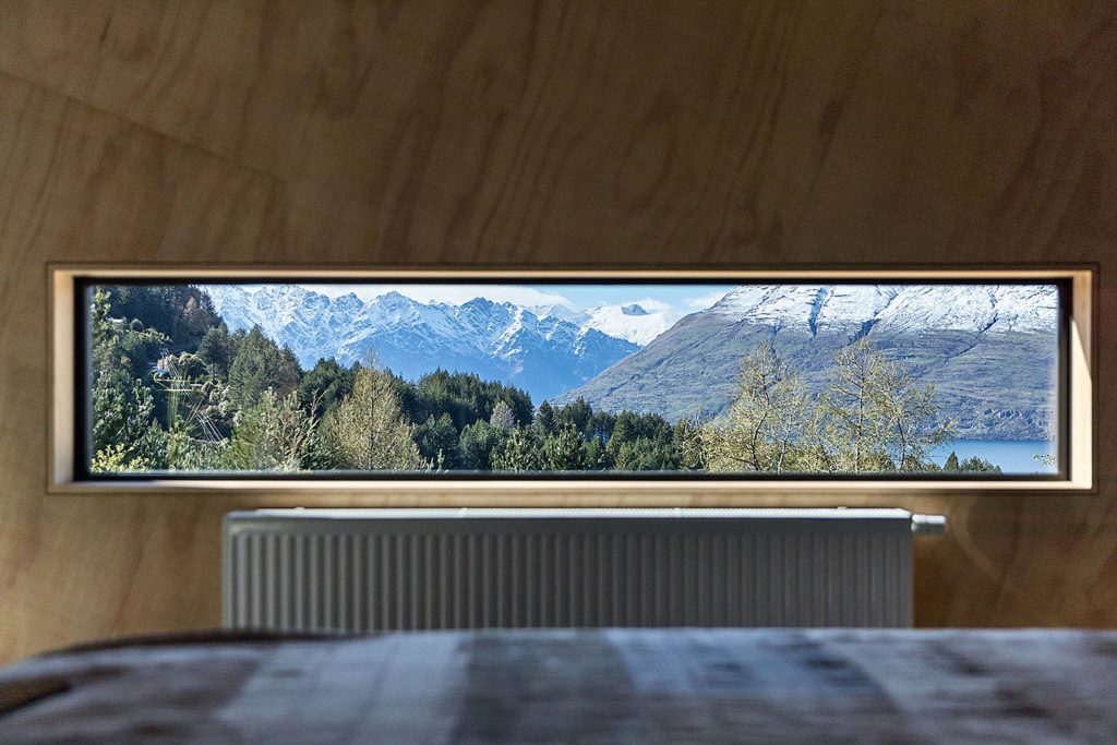 Simon Devitt Photographs a Stunning Getaway in New Zealand's Southern ...