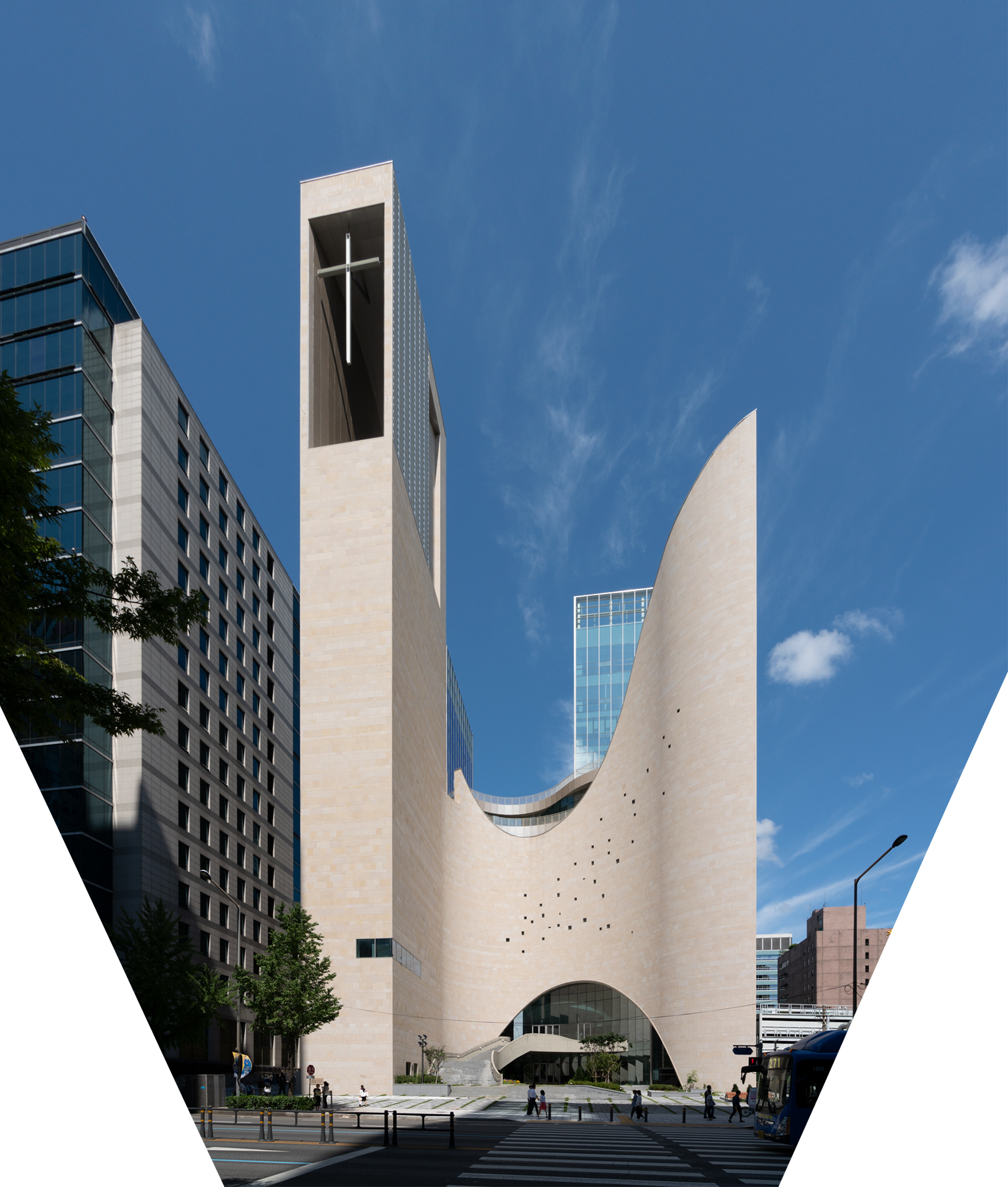 Tall Towers and Tilt-Shifts - Which Lens Should You Use ...