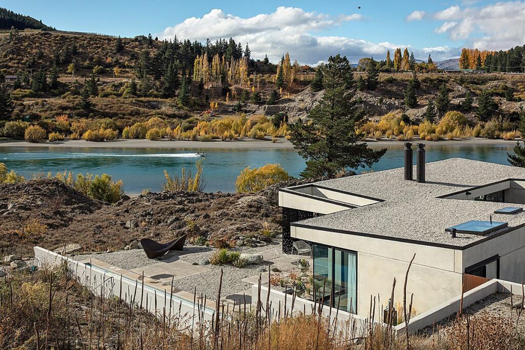 Simon Devitt Speaks the Secrets Behind Photographing HOME Magazine's Home of the Year ...