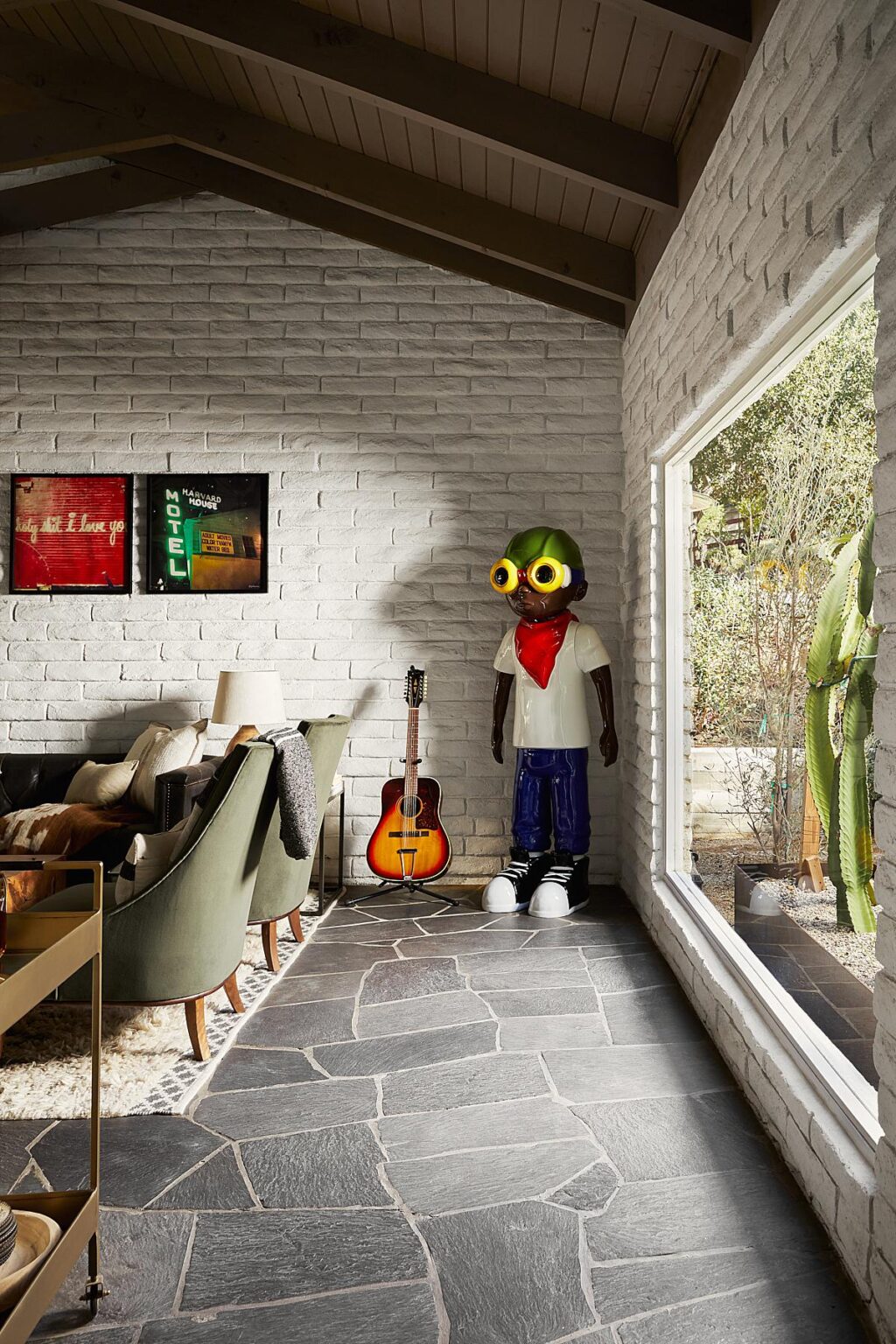 Learn About Komorebi, The Berlin Wall, and Time Management With ...