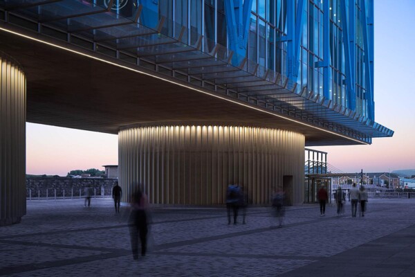 Jamie Hackett Shares His Photographs and Film of Dublin's Tallest ...