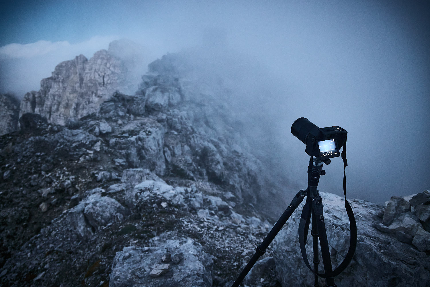 The Gitzo GK2545T-82QD is the Perfect Light Weight Tripod for Photographing Architecture in ...