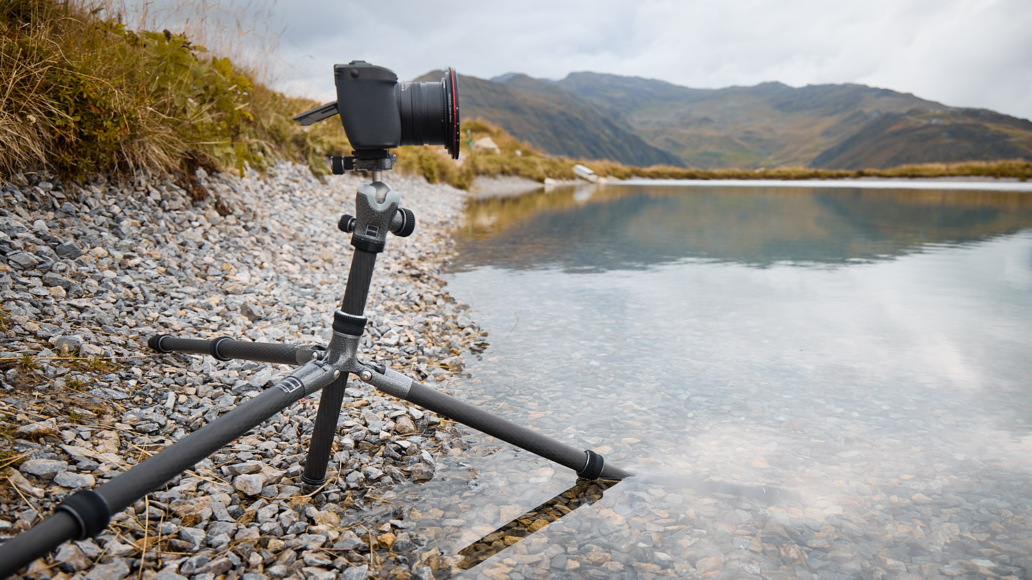 The Gitzo GK2545T-82QD is the Perfect Light Weight Tripod for ...