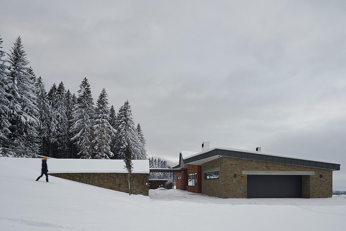Photographing A House Over Two Seasons, Jiří Alexander Bednář Gives Us ...