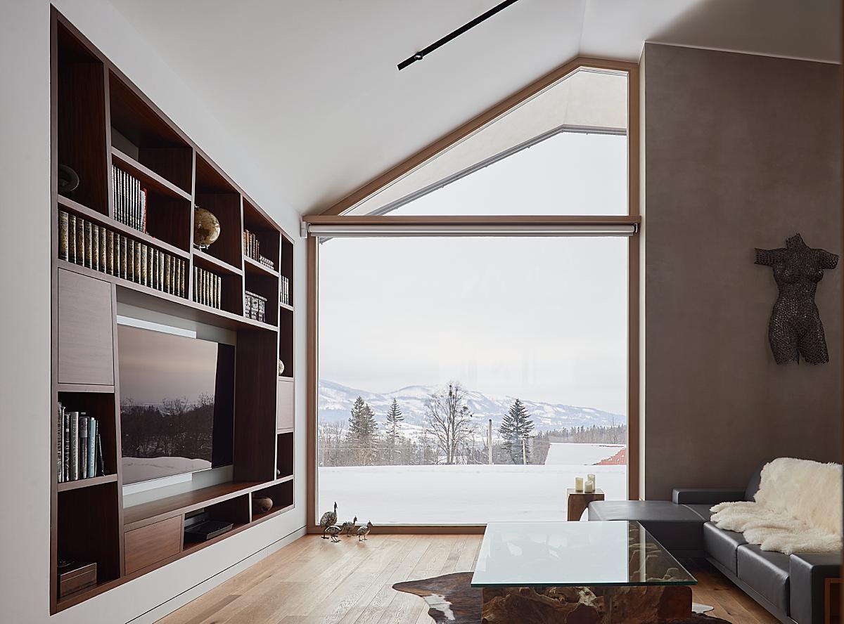 Photographing A House Over Two Seasons, Jiří Alexander Bednář Gives Us ...