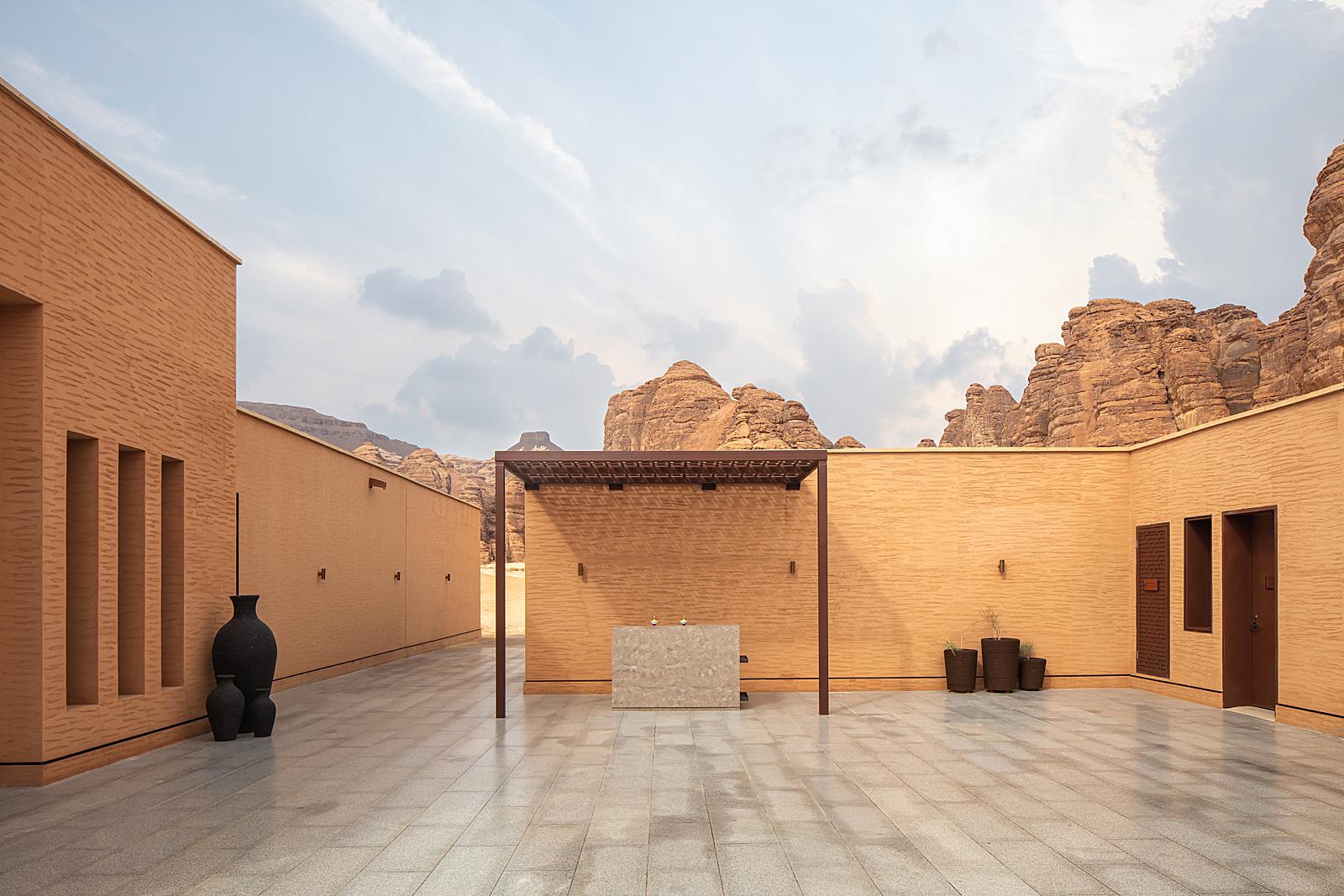 Climbing and Carting Through the Desert, Ales Vyslouzil Had a Blast ...