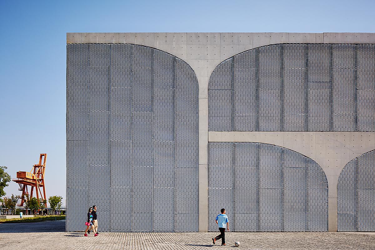 Visit Shanghai's Long Museum Via Dave Burk's Gorgeous Photographs ...