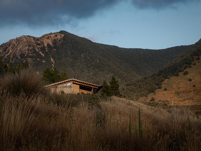 Samuel Hartnett Crafts Atmospheric and Dramatic Photographs of Warren ...